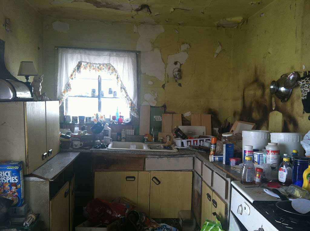 Hoarding Houses We Buy and How it Works – Hoarder Homes